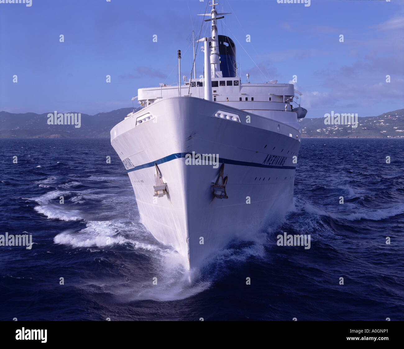 CRUISE SHIP VICTORIA Stock Photo - Alamy