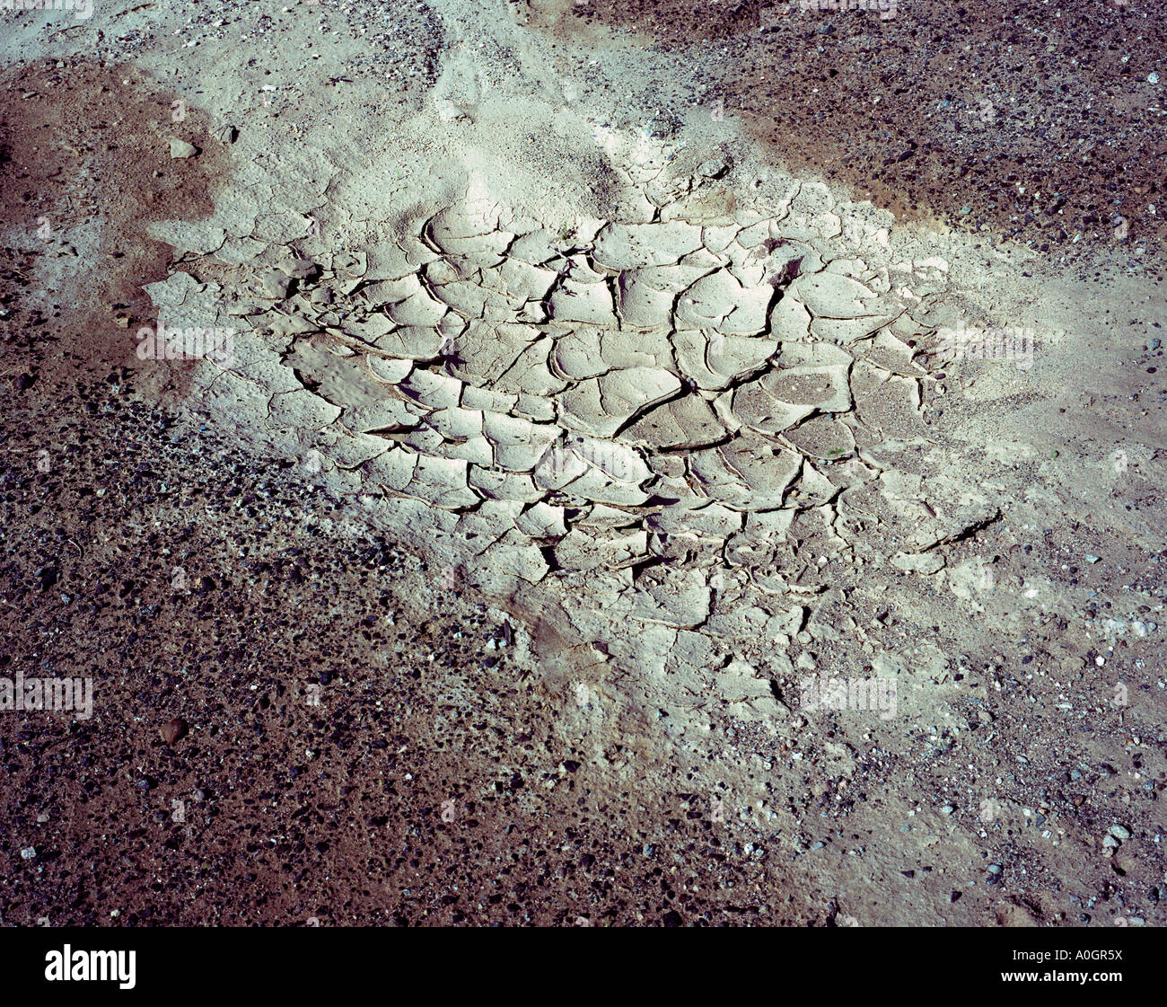Cracked Earth High Resolution Stock Photography and Images - Alamy