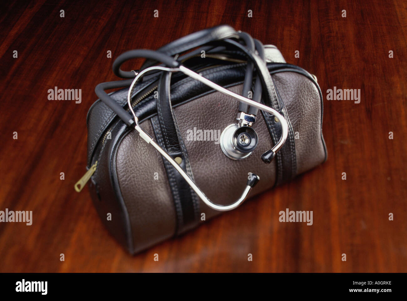 Doctors Bag Stethoscope Stock Photos & Doctors Bag Stethoscope Stock ...