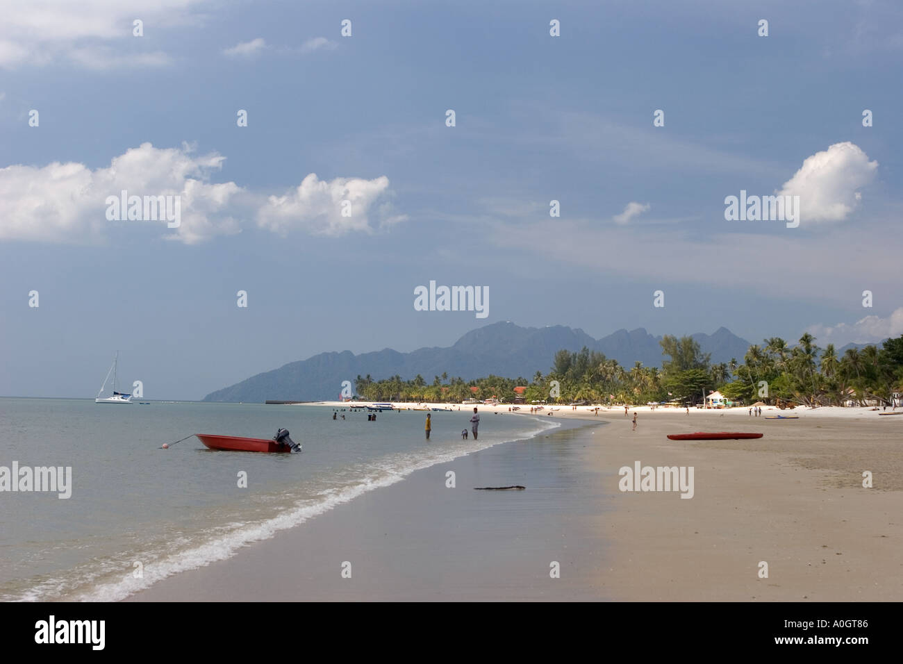 Pantai Cenang Beach Scene Pulau Langkawi Malaysia Stock Photo - Alamy