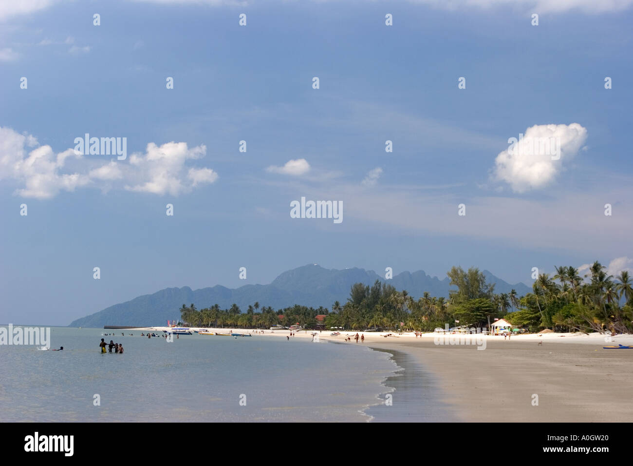 Beach Scene Pantai Cenang Pulau Langkawi Malaysia Stock Photo - Alamy