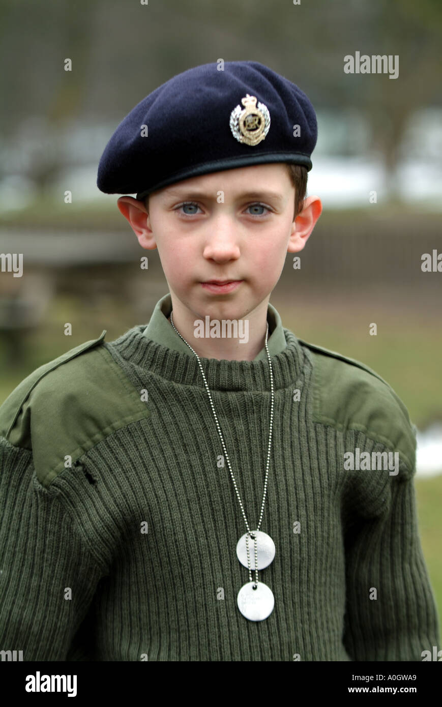 Soldiering hi-res stock photography and images - Alamy