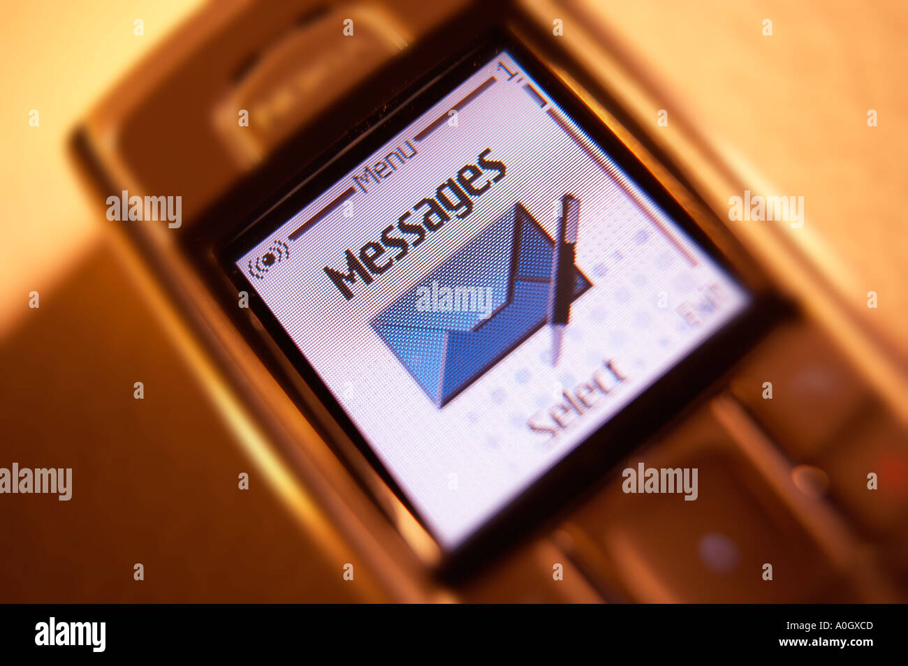 TEXT MESSAGE MENU ON MOBILE PHONE SCREEN Stock Photo - Alamy
