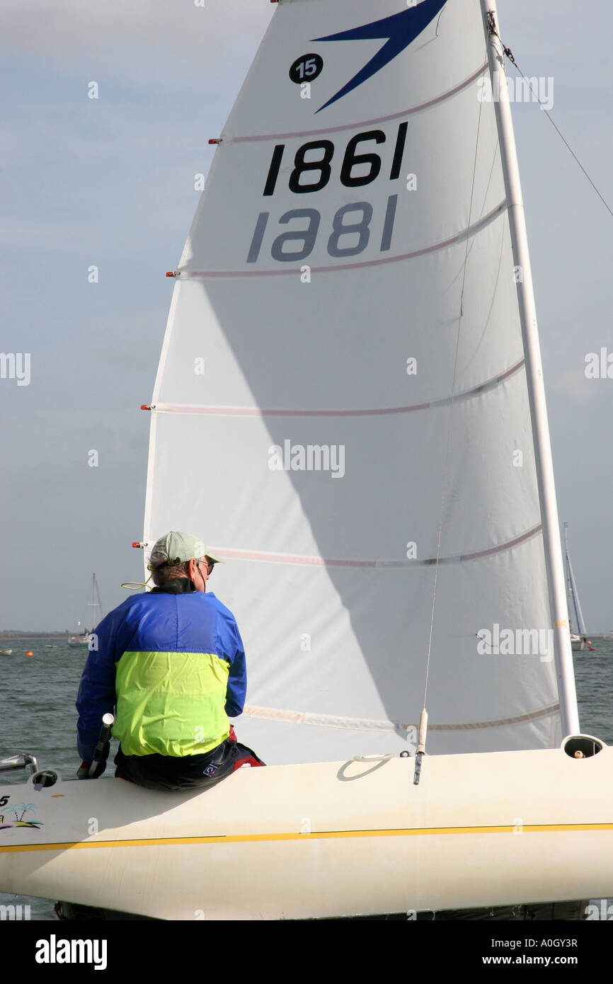 Solo sailing hi-res stock photography and images - Alamy