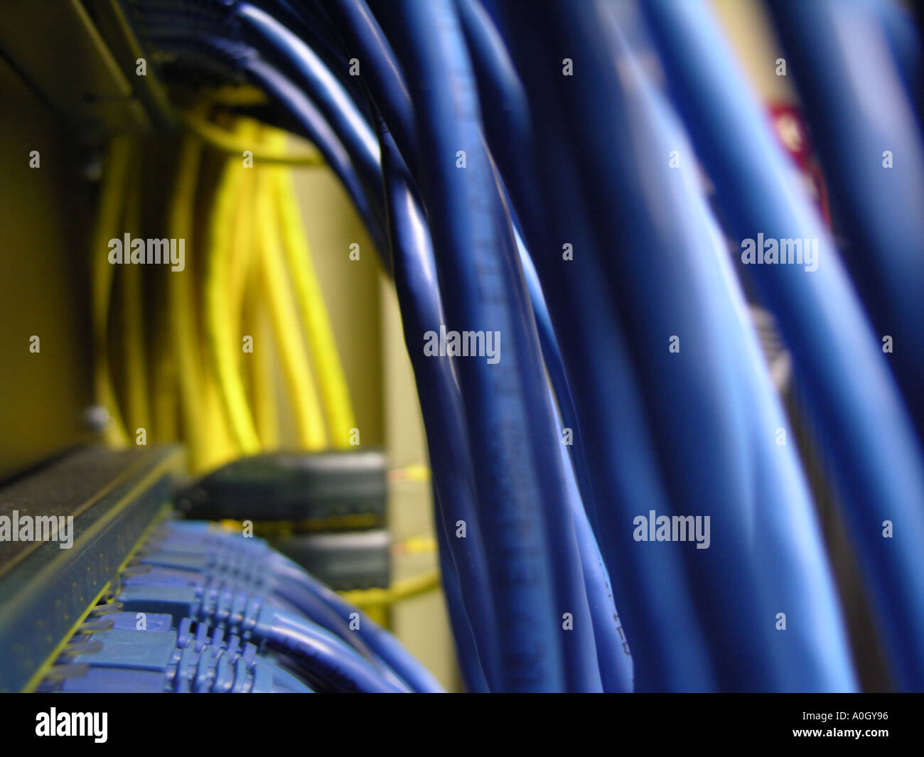 Rows of servers hi-res stock photography and images - Alamy