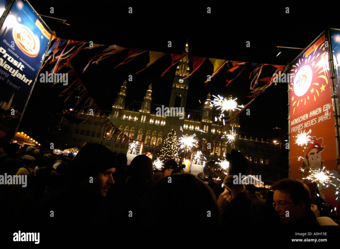 Sylvester party in vienna hi-res stock photography and images - Alamy