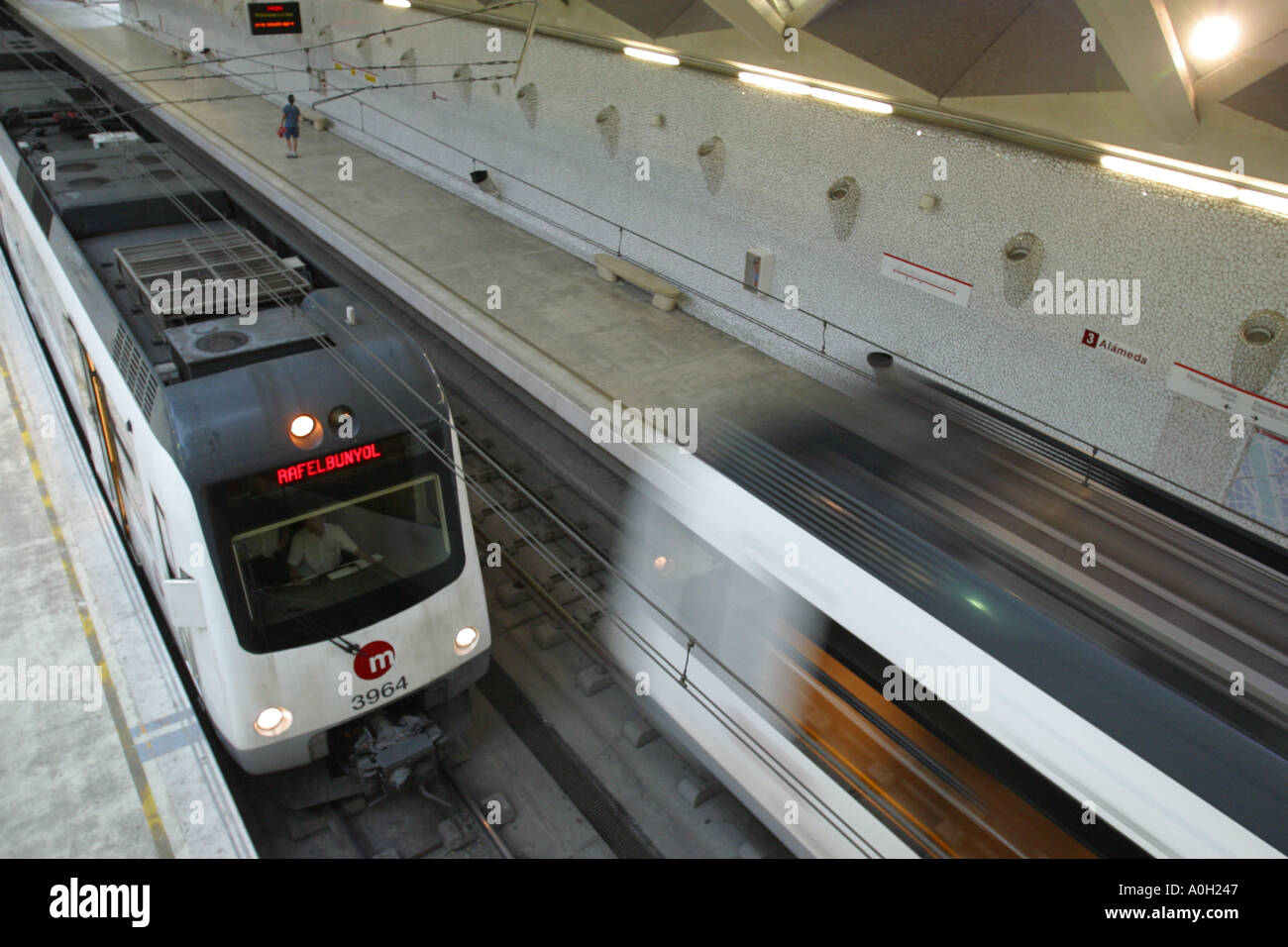 Valencia metro train tram hi-res stock photography and images - Alamy