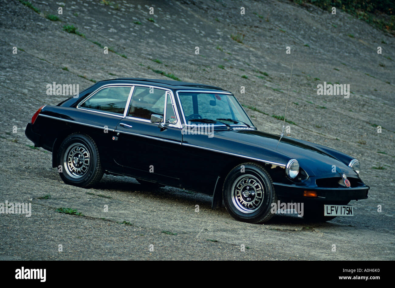 Mgb gt v8 hi-res stock photography and images - Alamy