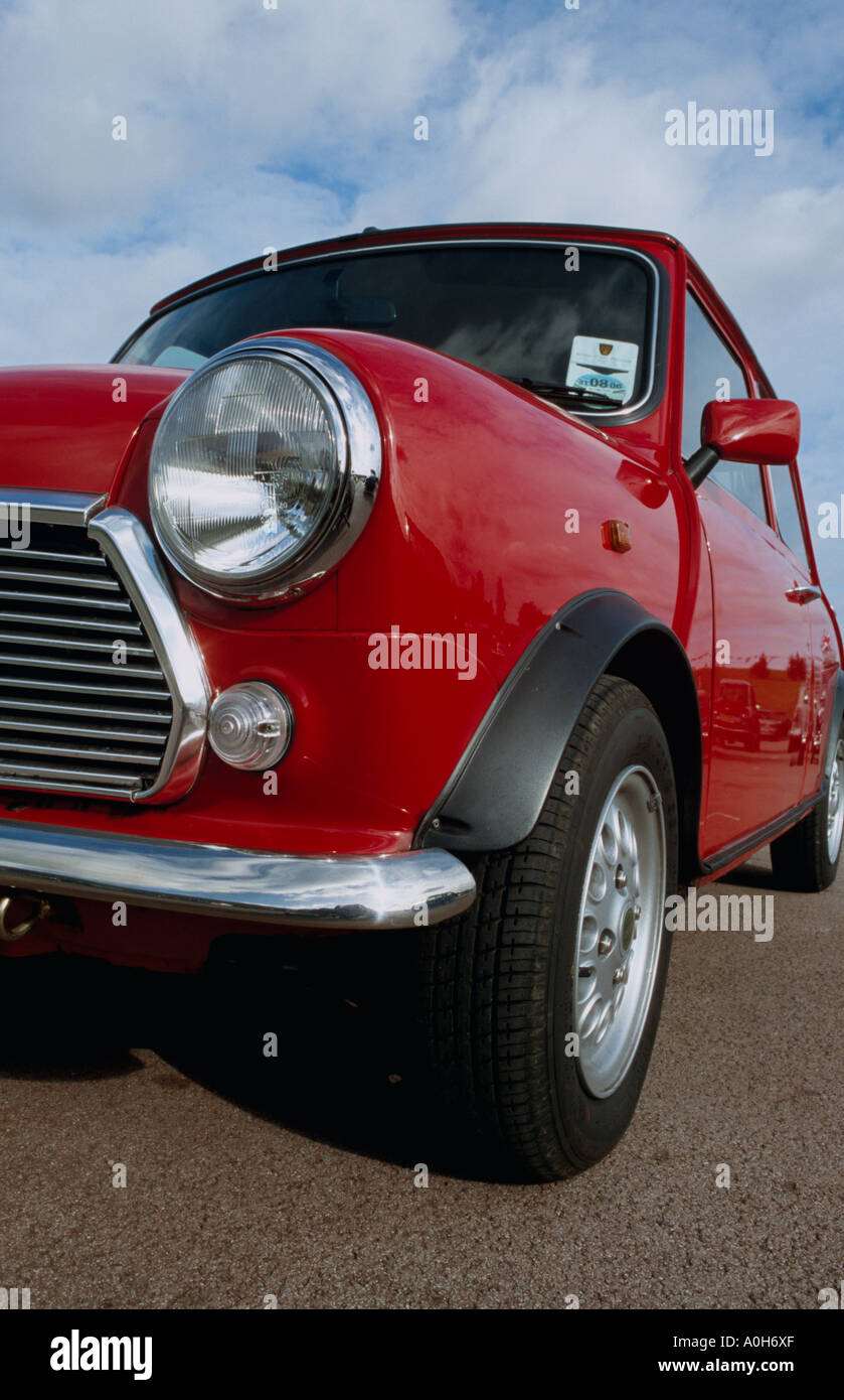 Rover mini engine hi-res stock photography and images - Alamy
