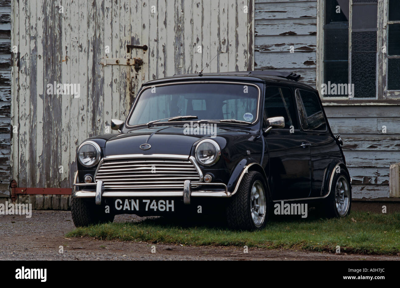 Austin mini cooper s hi-res stock photography and images - Alamy