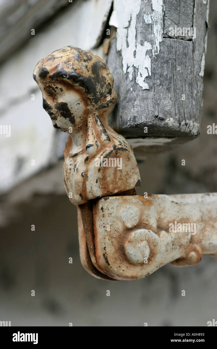 Shutter catch hi-res stock photography and images - Alamy