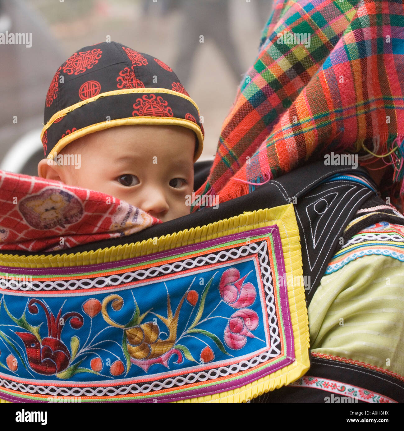 Baby carrier chinese hi-res stock photography and images - Alamy