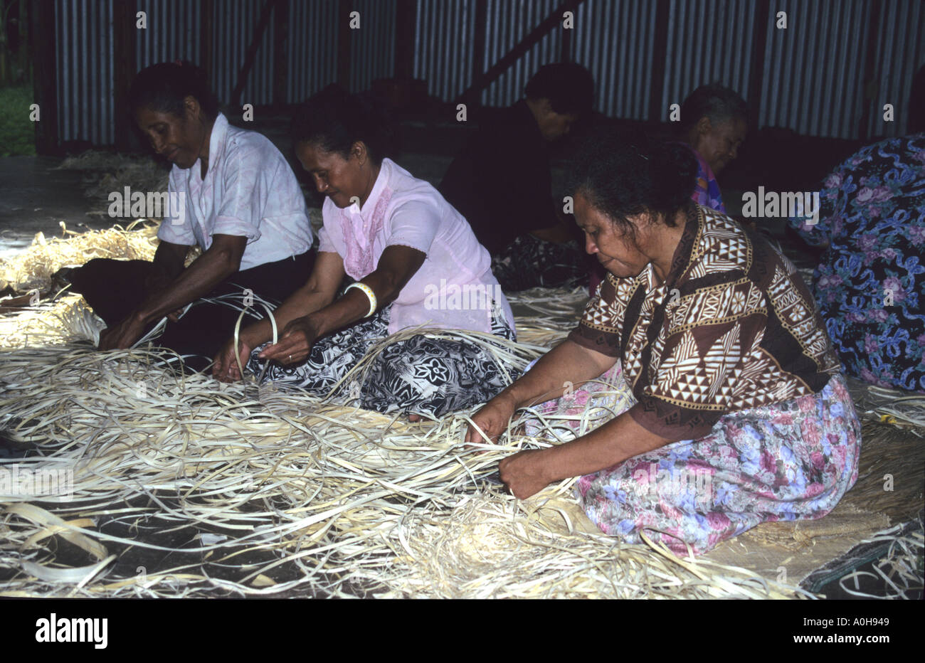 Cook islands souvenirs hi-res stock photography and images - Alamy