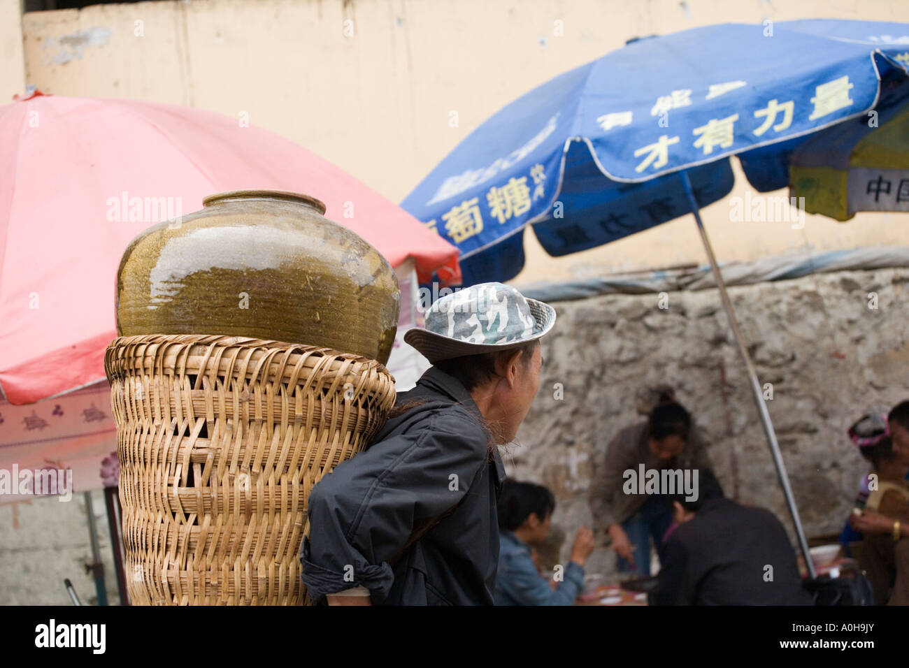 Carrying hilltribe hi-res stock photography and images - Alamy