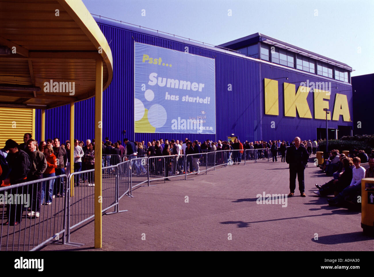 Ikea queue hi-res stock photography and images - Alamy