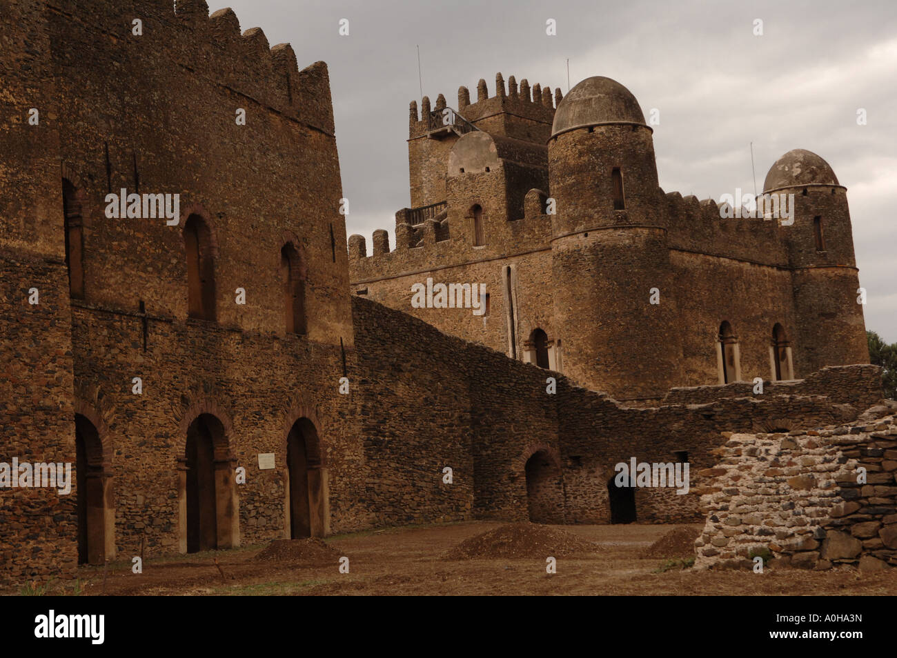 Castle gondor ethiopia hi-res stock photography and images - Alamy
