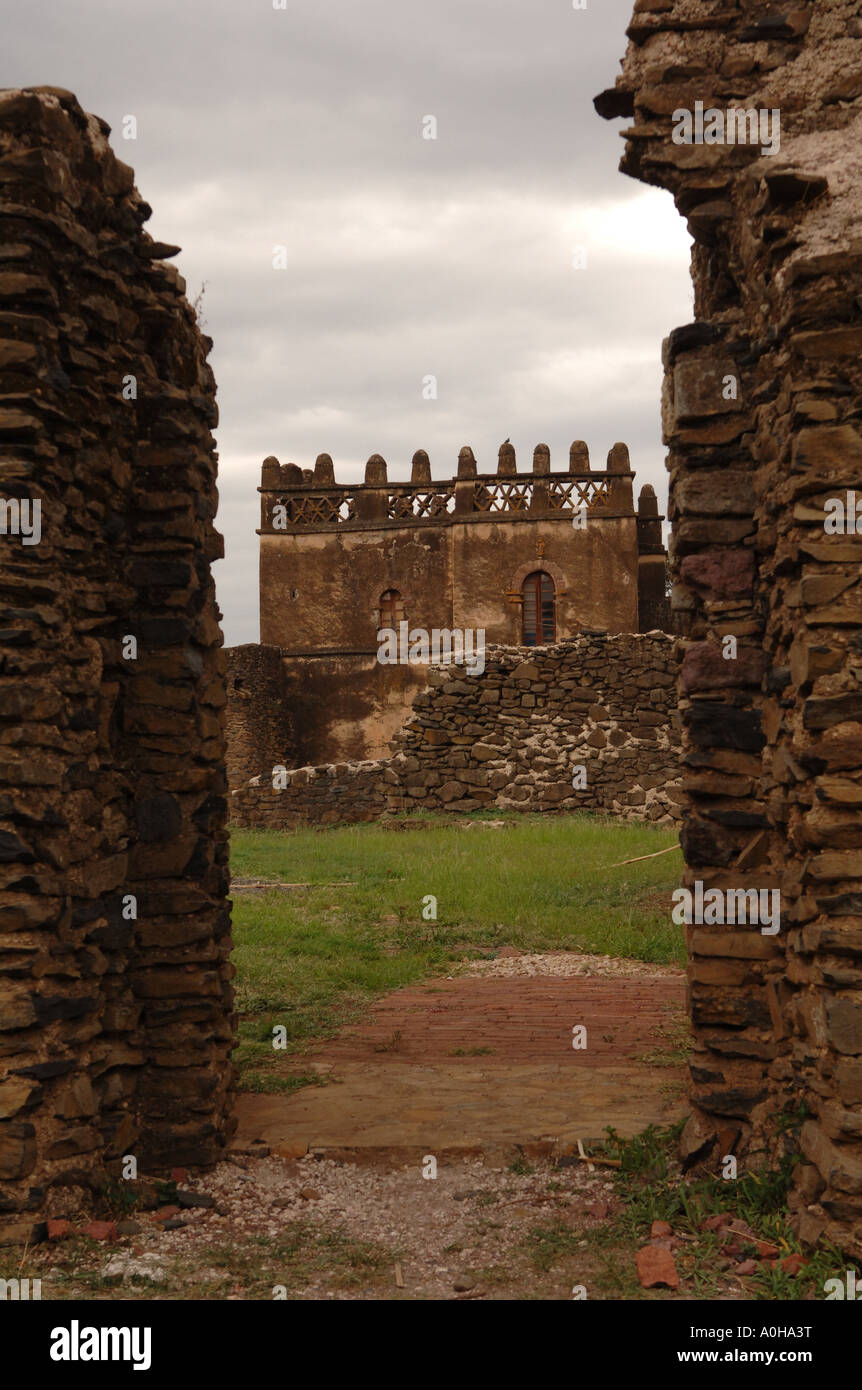 Gondor castle hi-res stock photography and images - Alamy