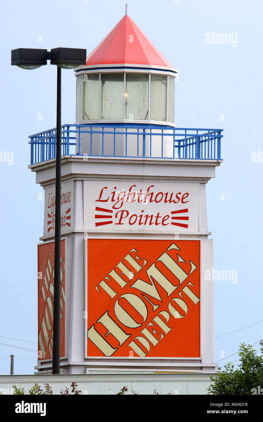 Lighthouse Point Shopping Mall advertising model in Fort Gratiot ...