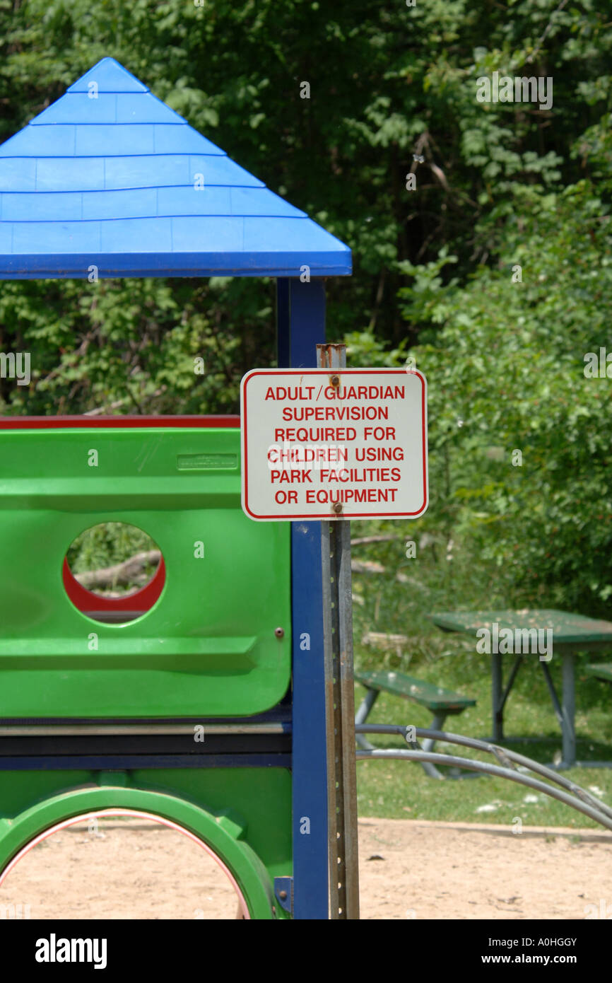 Childrens supervision hi-res stock photography and images - Alamy