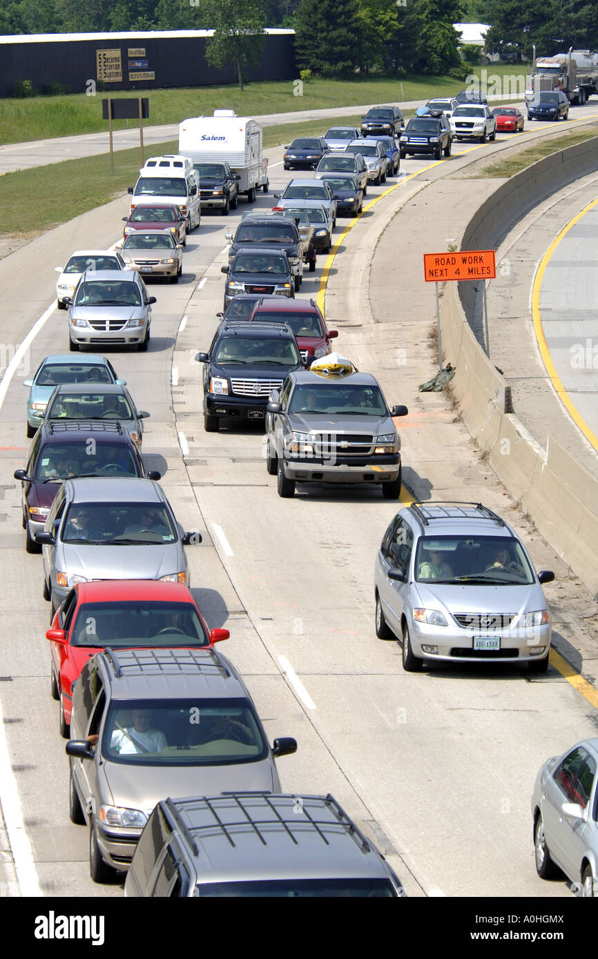 Us cars on highways hi-res stock photography and images - Alamy