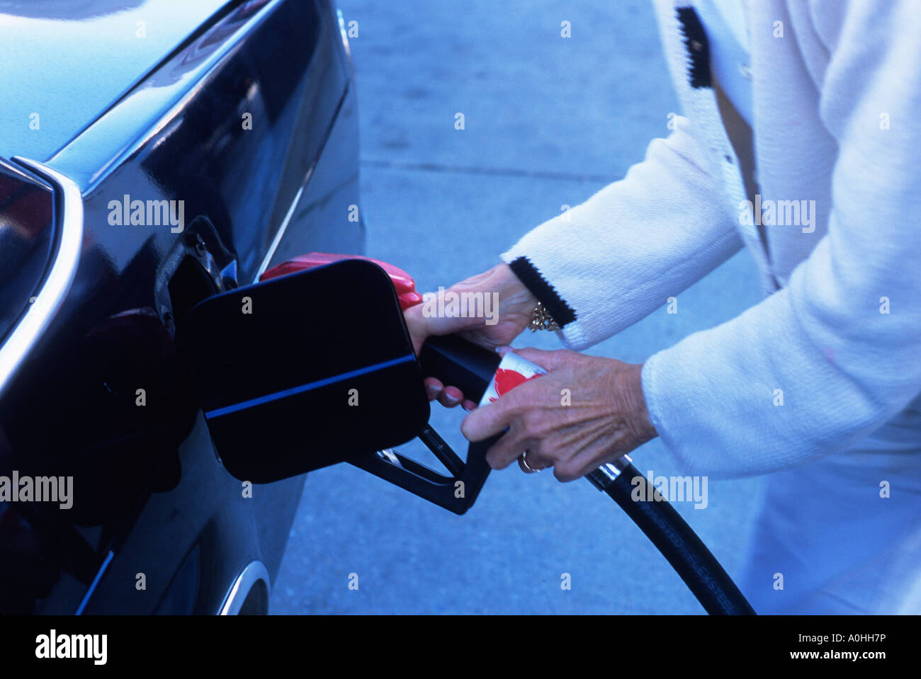 Gassing vehicles hi-res stock photography and images - Alamy