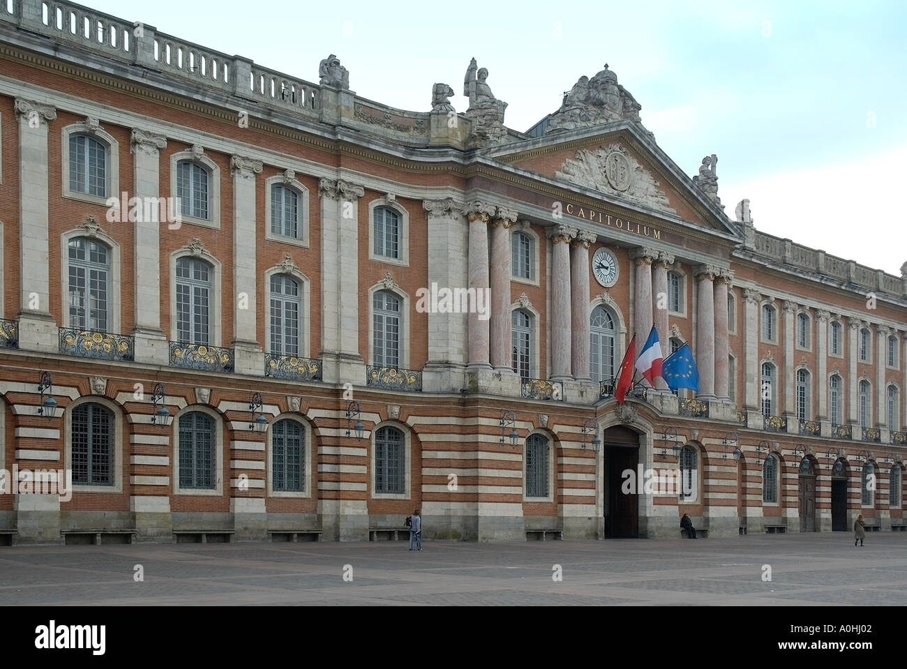 Town hall le capitole toulouse hi-res stock photography and images - Alamy