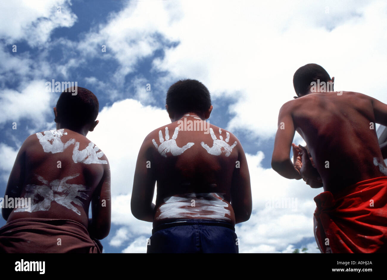 Aboriginal dances australia hi-res stock photography and images - Alamy