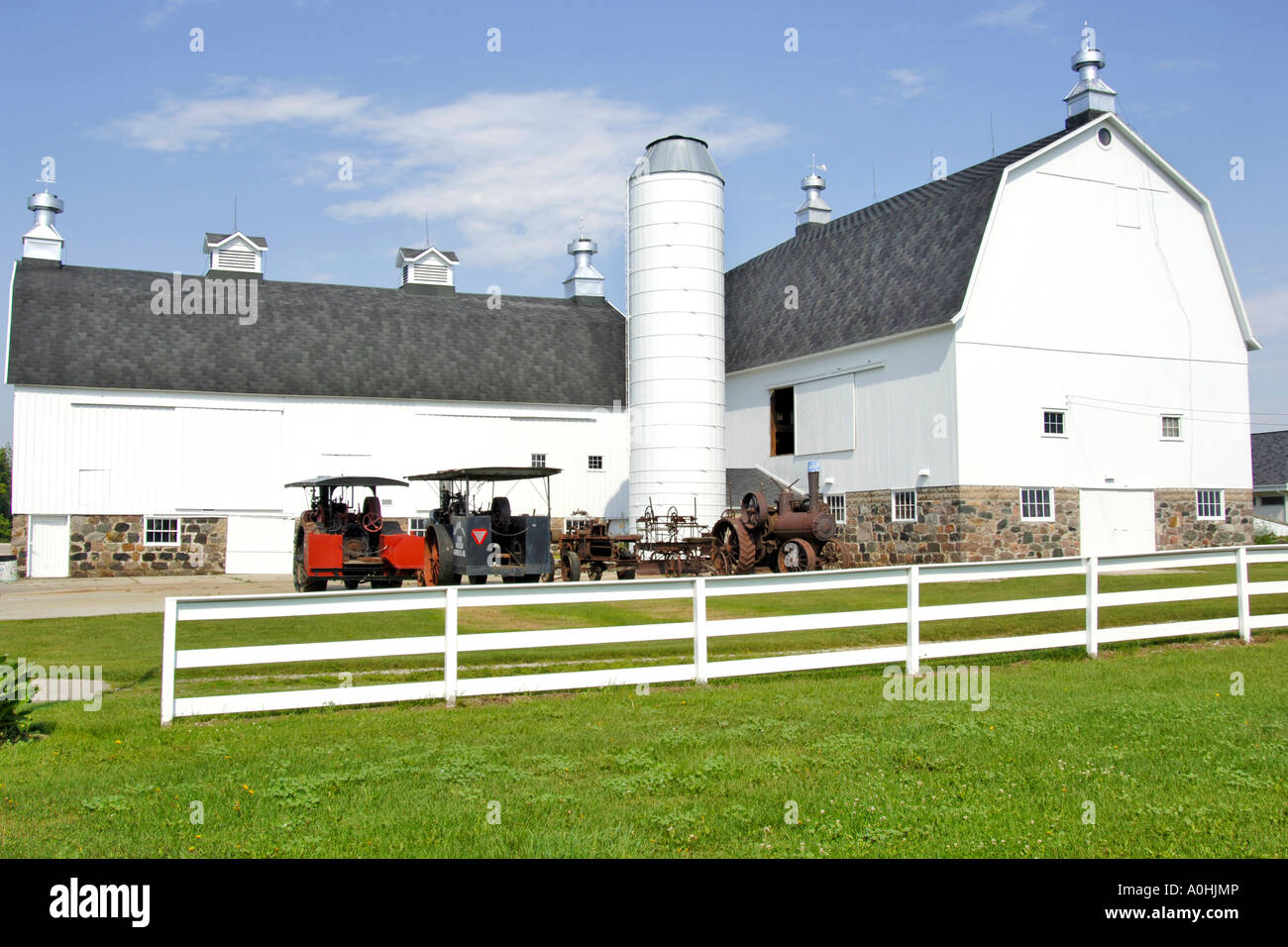 White Dutch Barns A New World Dutch Barn Turned Into An