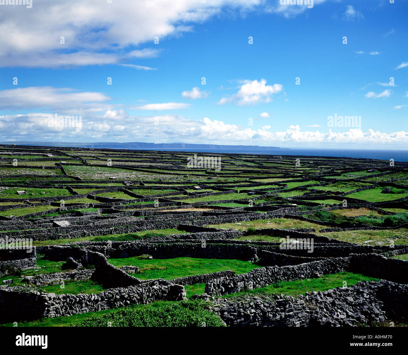 Inishmaan hi-res stock photography and images - Alamy