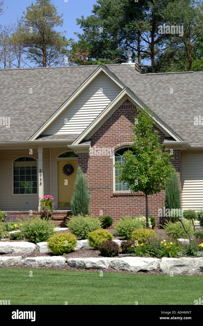 Corner plot hi-res stock photography and images - Alamy