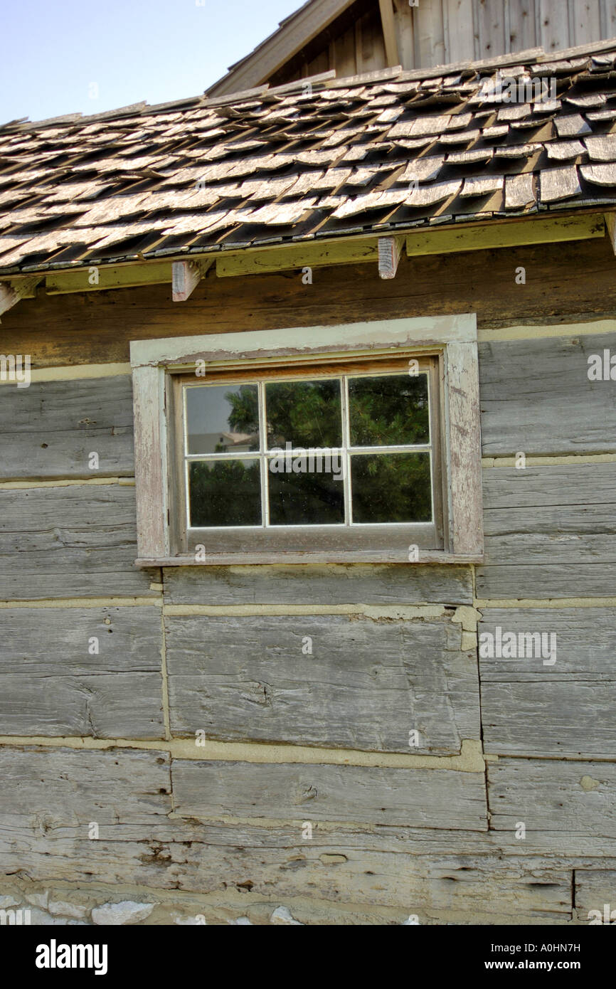A view of a small window in a Mid-west Pioneers farm house Stock Photo ...