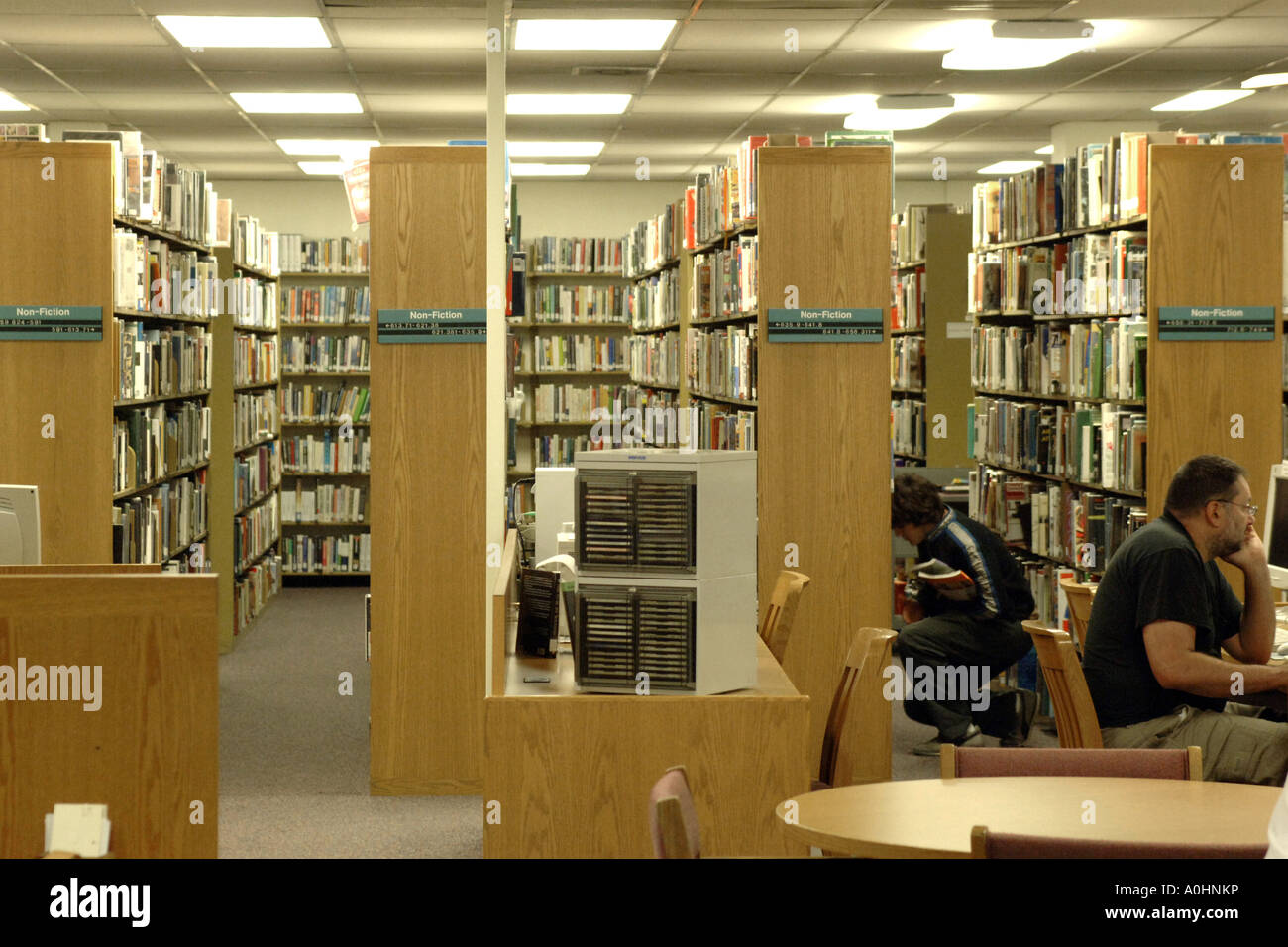 Modern records centre hi-res stock photography and images - Alamy