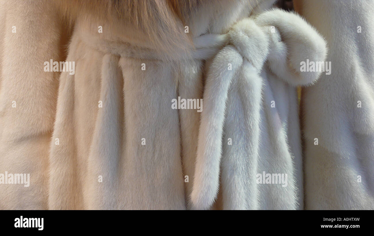White fur dress hi-res stock photography and images - Alamy