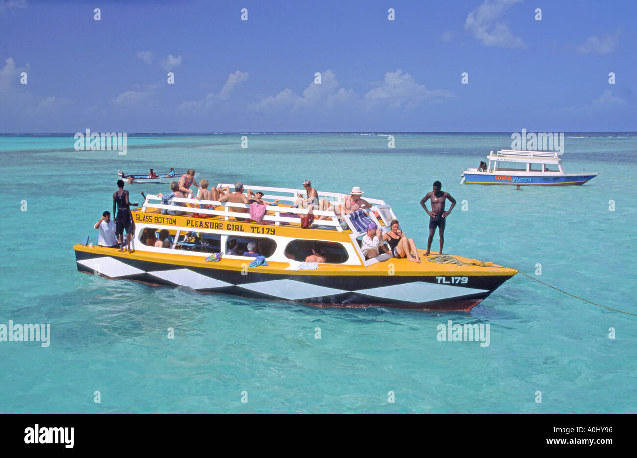 Tobago Pigeon Point caribbean sea Buccoo Coral Reef tourist boat Stock ...