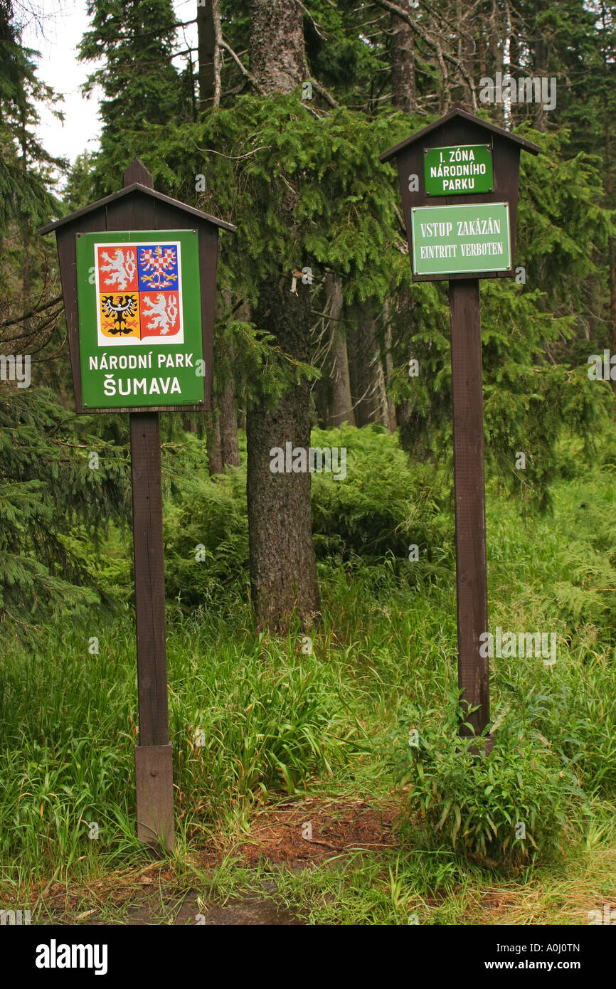 National park signs hi-res stock photography and images - Alamy