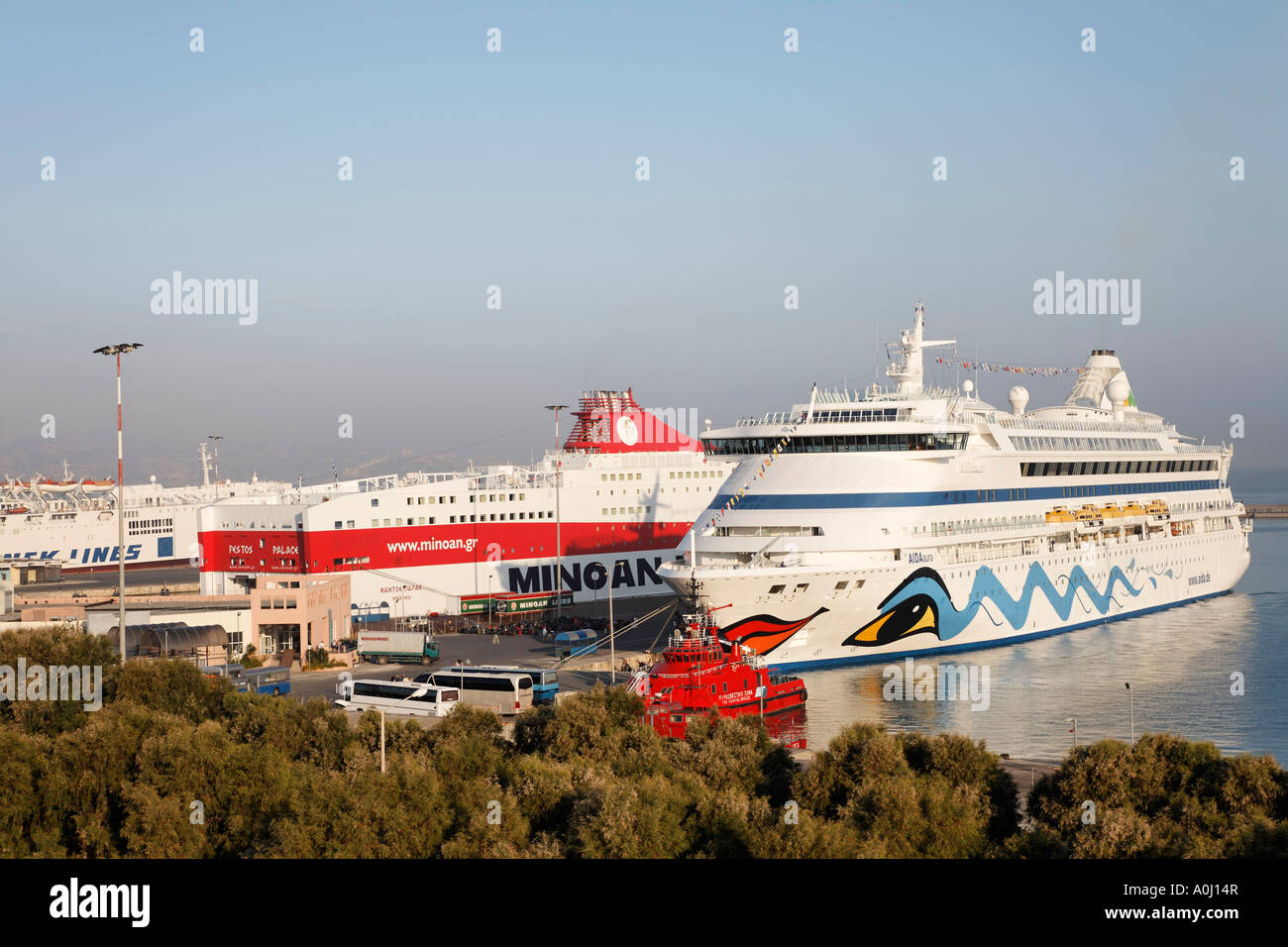Ferry port Heraklion (Iraklion), Crete, Greece Stock Photo - Alamy