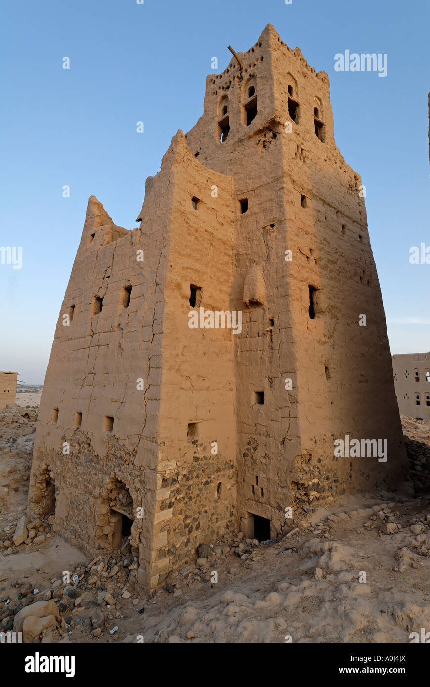 Yemen marib old city desert hi-res stock photography and images - Alamy