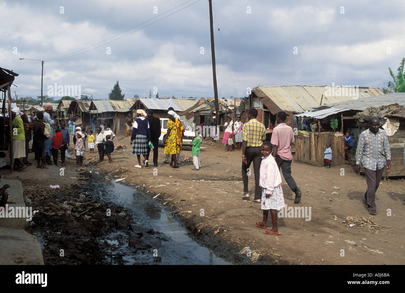 Kenya Slum Nairobi Poverty Stock Photos & Kenya Slum Nairobi Poverty ...