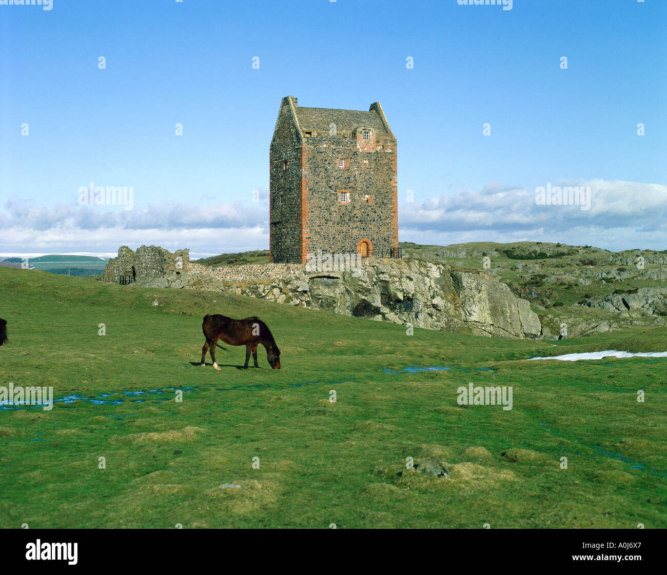 Smailholm tower hi-res stock photography and images - Alamy
