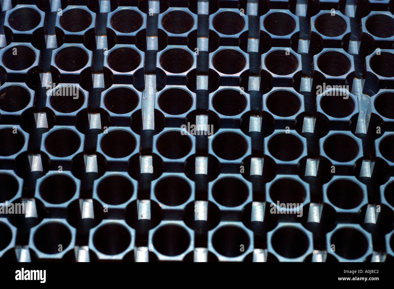 Thermocycler machine hi-res stock photography and images - Alamy