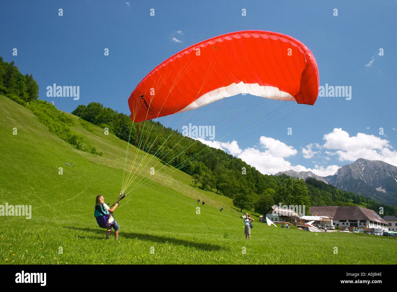 woman learning paragliding Stock Photo - Alamy