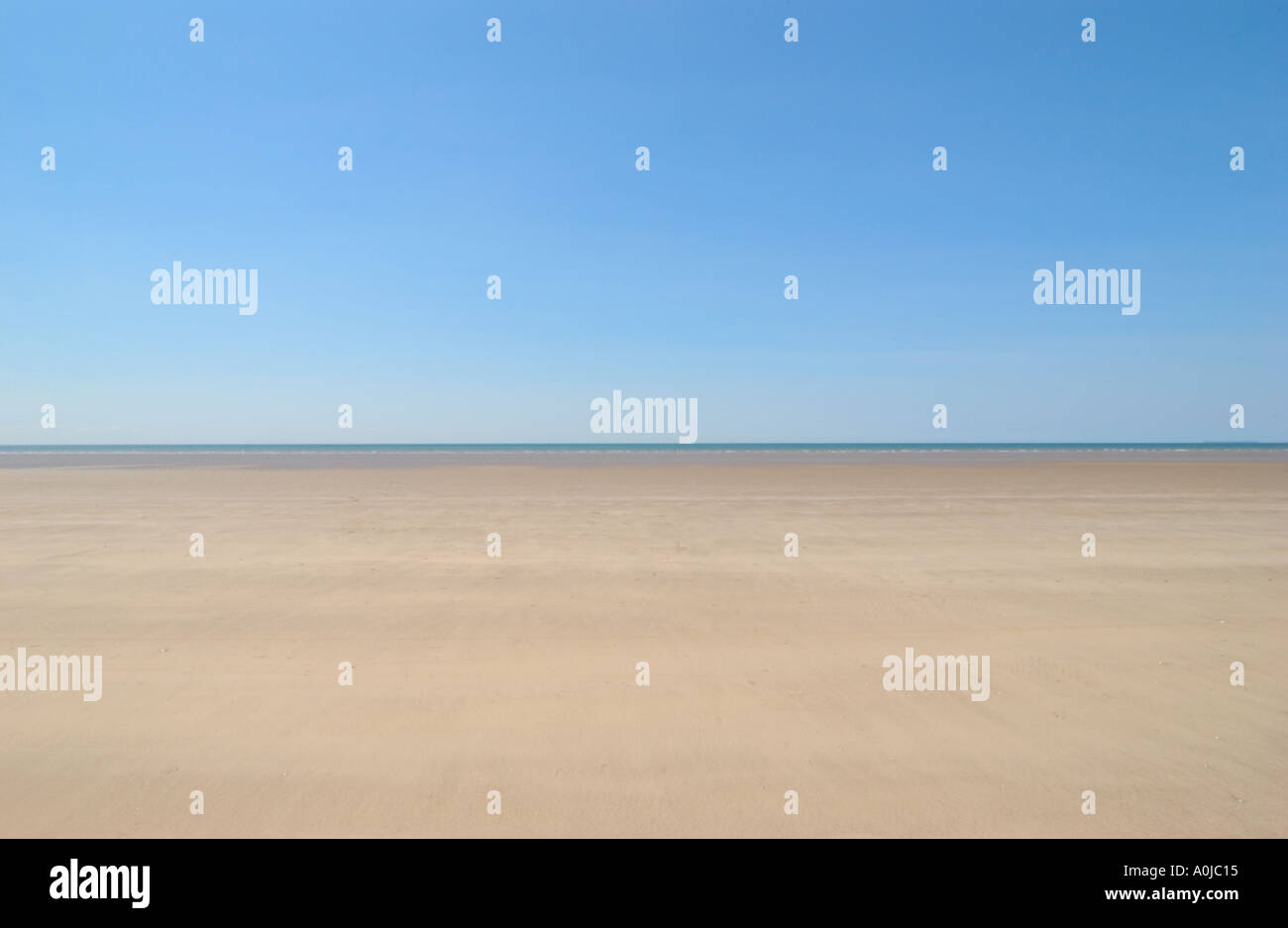 Pembrey country park and beach hi-res stock photography and images - Alamy