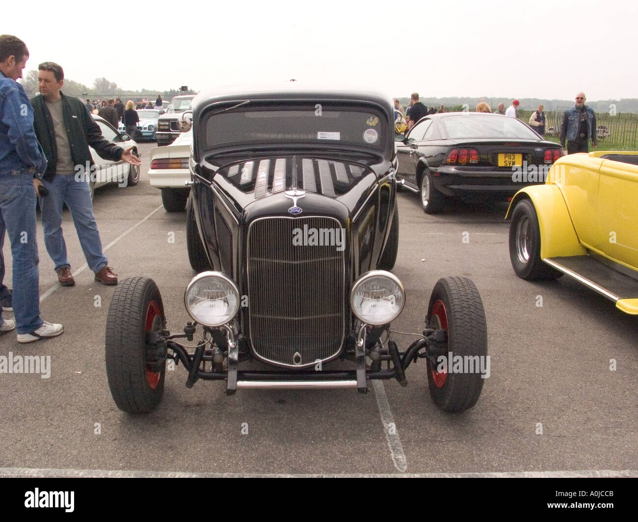 American car 1940s hi-res stock photography and images - Alamy