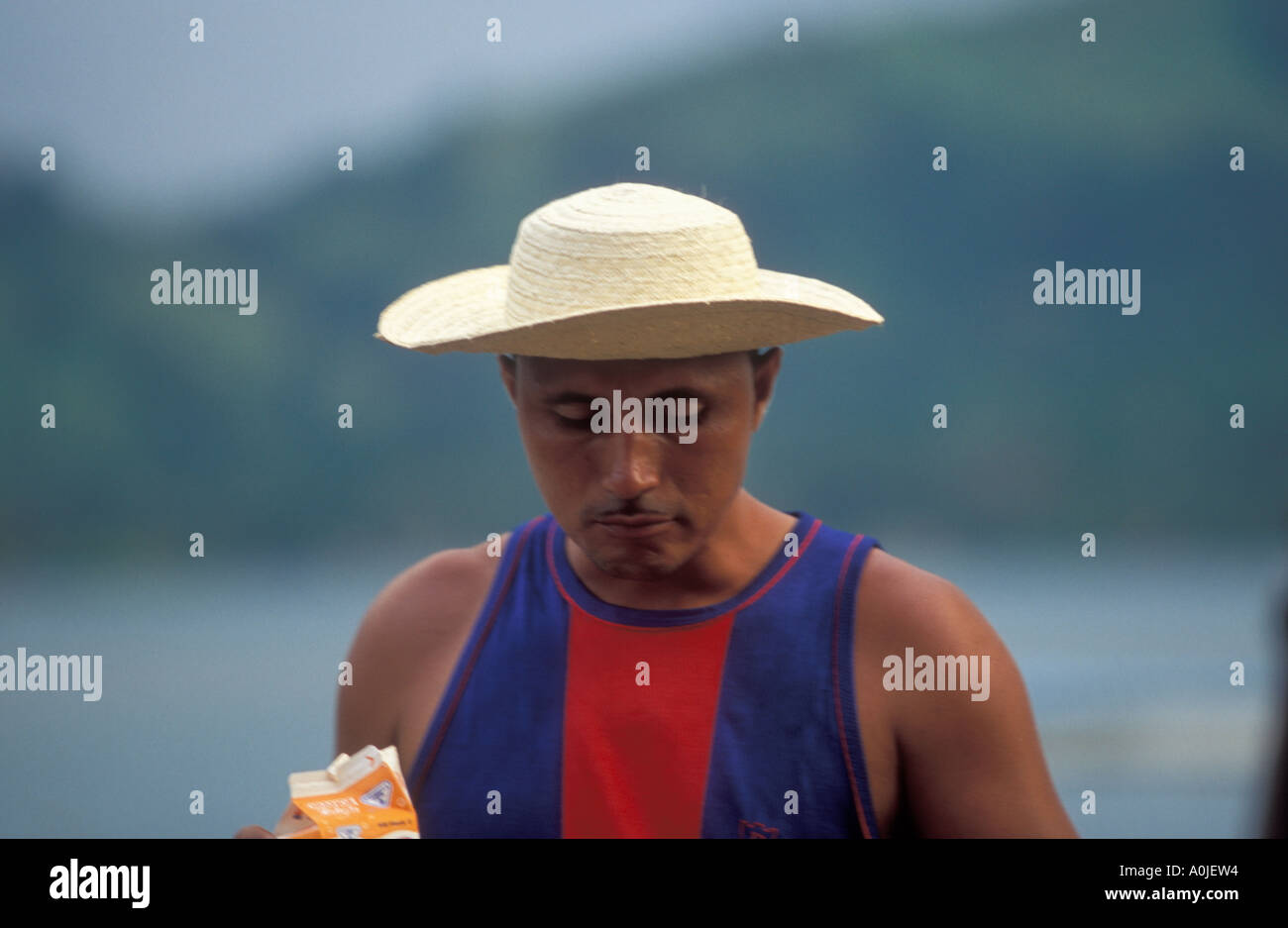 Panamanian hat hi-res stock photography and images - Alamy