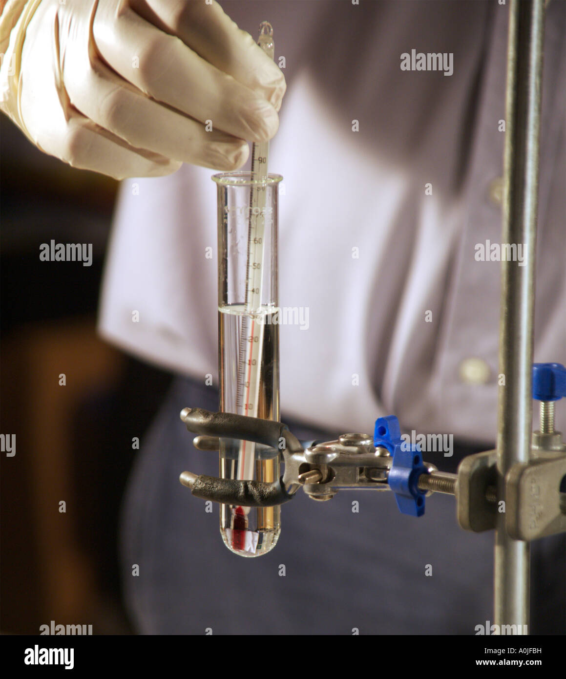 science laboratory equipment Stock Photo - Alamy