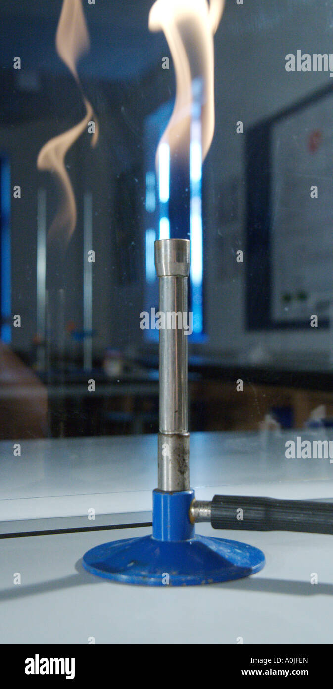 science laboratory equipment Stock Photo - Alamy