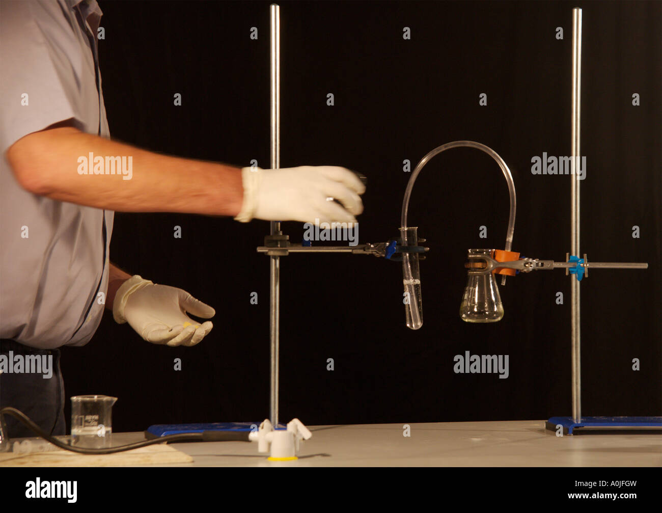 science laboratory equipment Stock Photo - Alamy