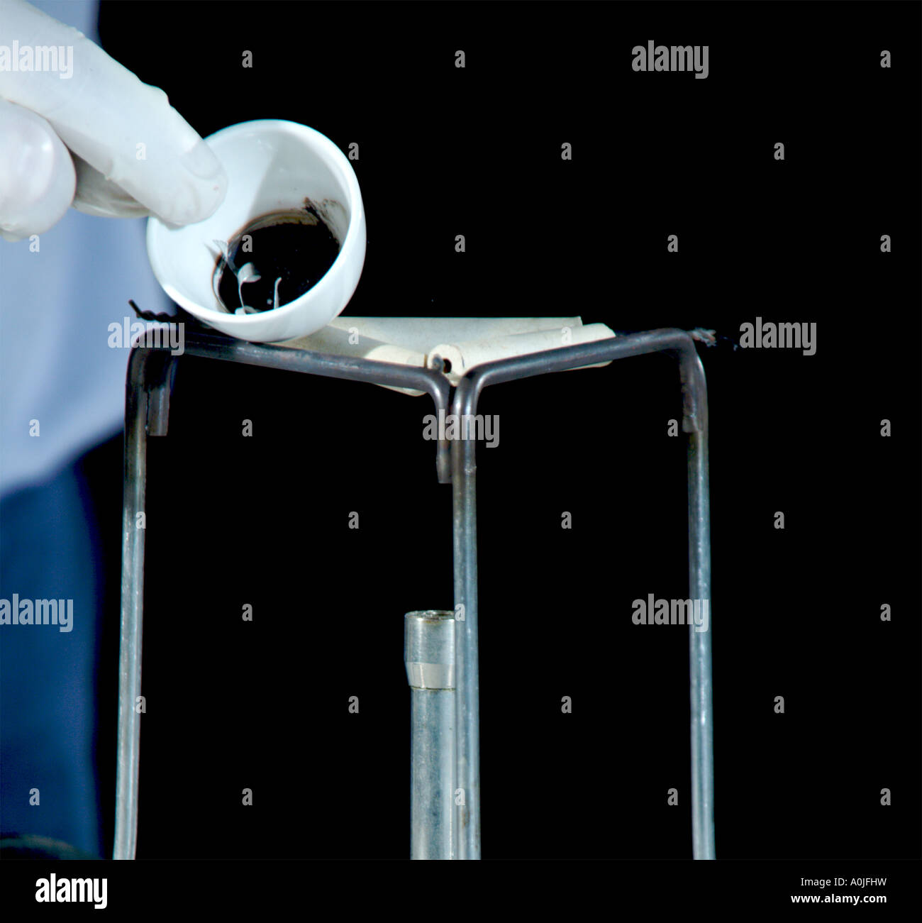 science laboratory equipment Stock Photo - Alamy