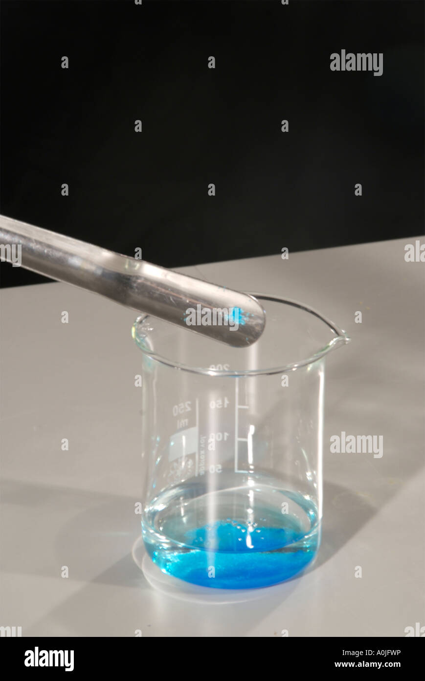 science laboratory equipment Stock Photo - Alamy