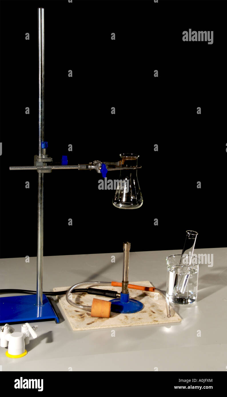 science laboratory equipment Stock Photo - Alamy